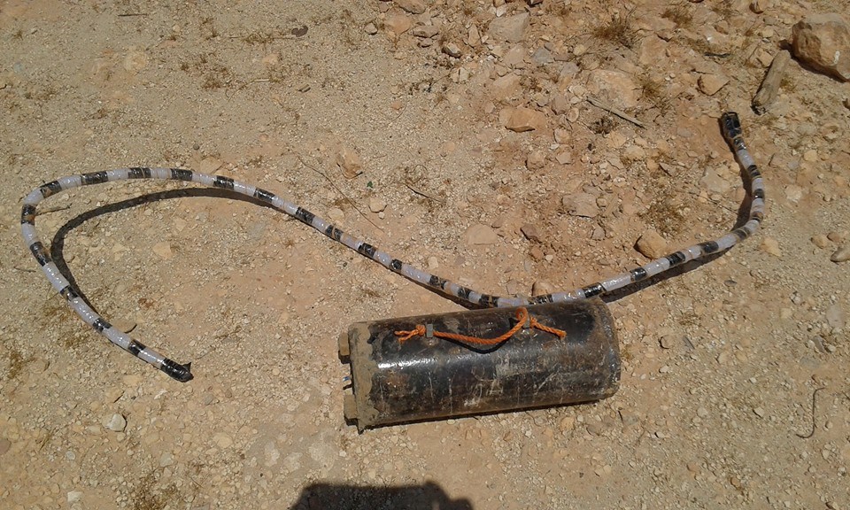 Improvised Crush Switches Found in Libya – IED Awareness